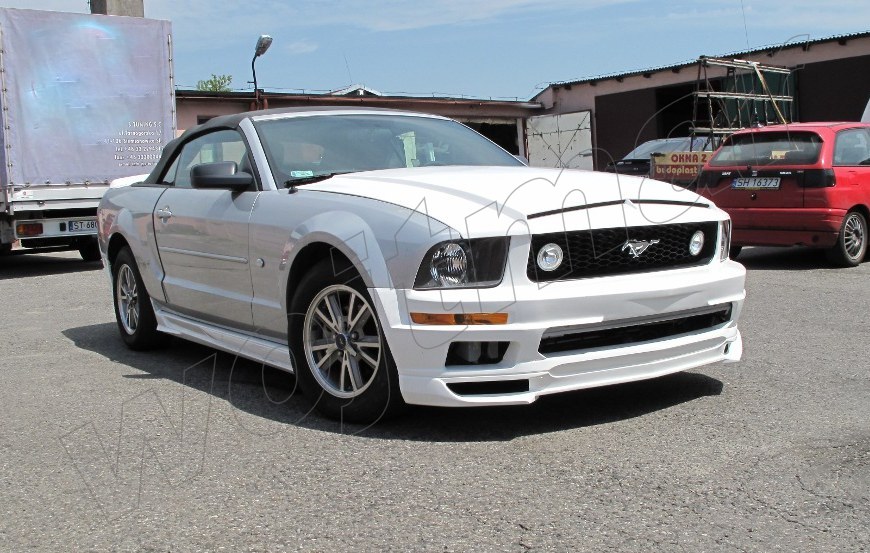 FORD MUSTANG KOMPLETNY BODYKIT -ZDERZAK PRZÓD-ZDERZAK TYŁ-PROGI-MASKA ...