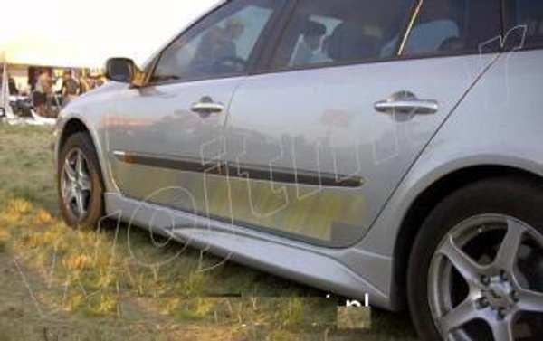 RENAULT LAGUNA 2 COMBI KOMPLETNY BODYKIT-DOKŁADKA PRZÓD-DOKŁADKA TYŁ ...